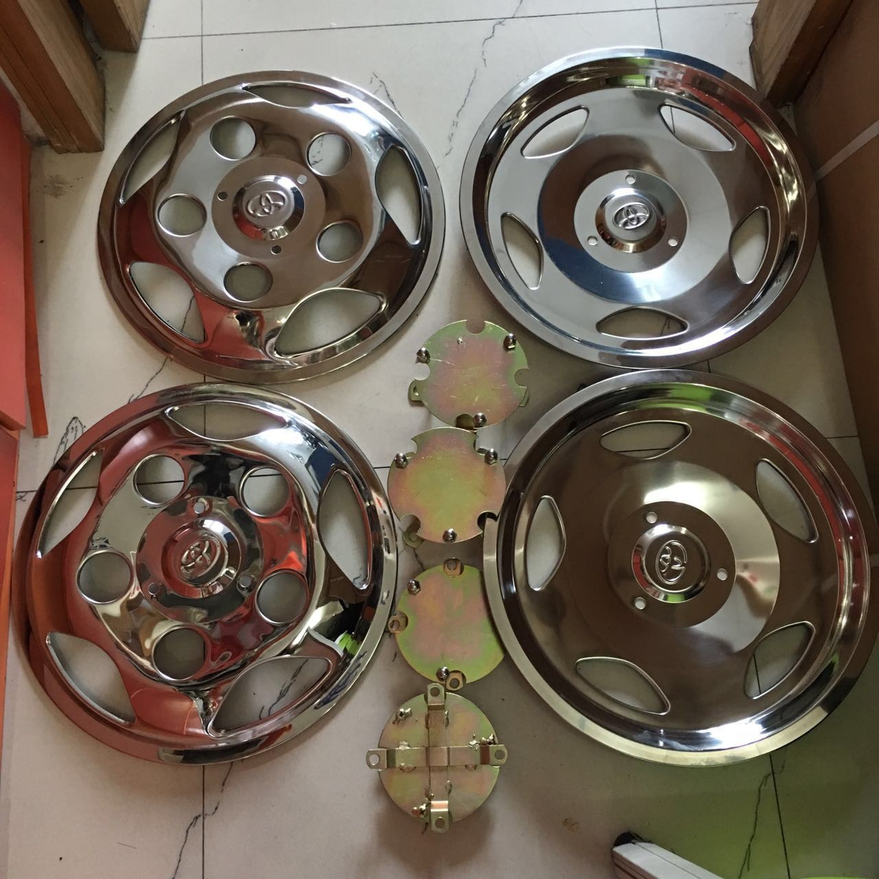 17.5 Inch Bus Wheel Covers With Toyota Logo Excellent Performance Long ...